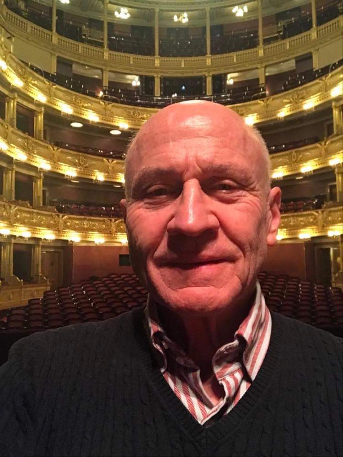 Grischa Asagaroff im OPERNMAGAZIN-Portrait – DAS OPERNMAGAZIN