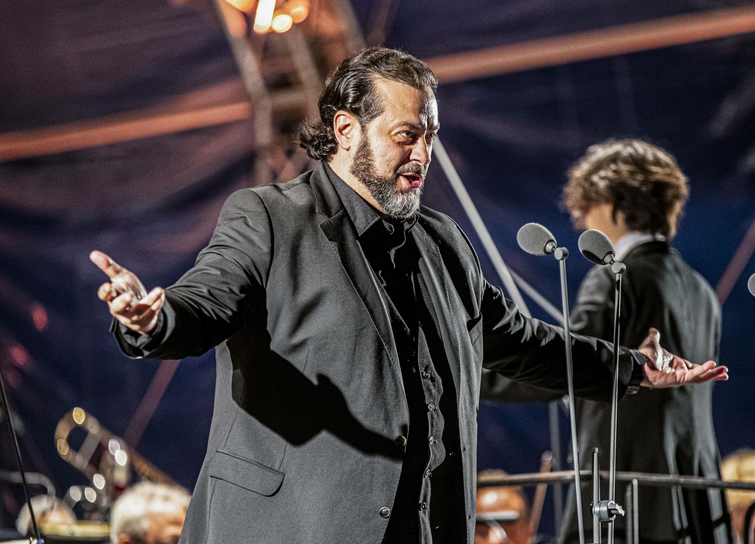 Aris Argiris - Zwischen Wagner und Verdi - Saison 2023/24 – DAS ...